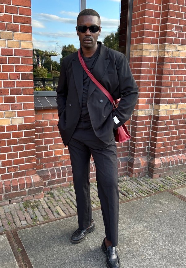 Weekday KEN TRACKPANTS UNISEX - Pantalon classique - black/noir ...