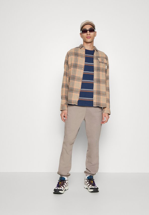 BDG Urban Outfitters VINTAGE SHIRT UNISEX - Hemd - ecru/braun - Zalando.ch