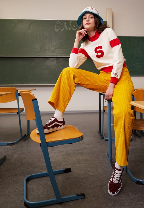 Levi's® LEVI’S® X THE SIMPSONS™ PUMA - Felpa - sugar swizzle/brilliant ...