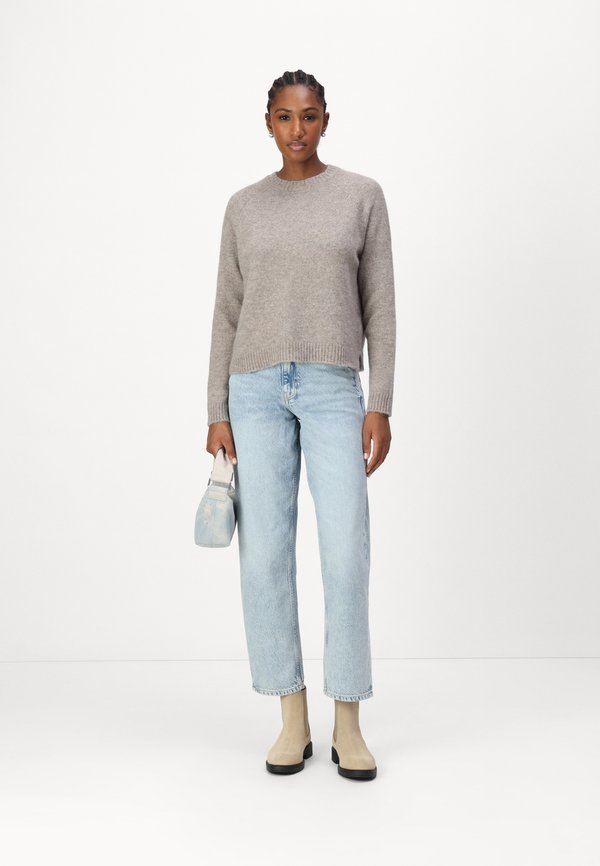 Levi's® WOMENS SMALL CROSSBODY BAG - Skulderveske - light blue/lyseblå ...