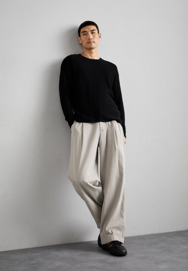 Bally MACKAO - Across body bag - black - Zalando.ie