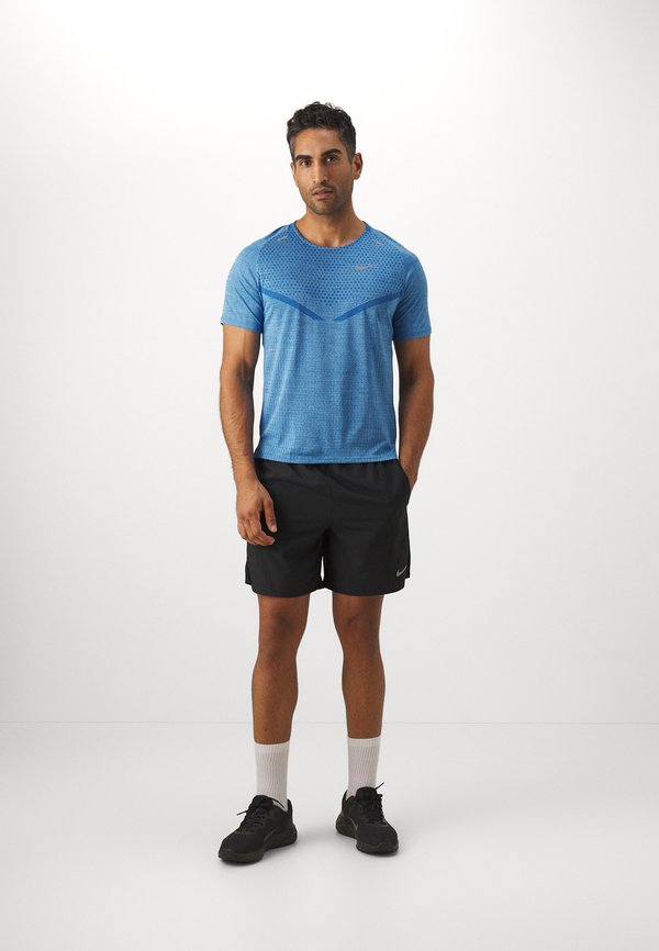 Nike Performance CHALLENGER SHORT - Sports shorts - obsidian/black ...