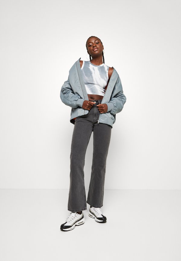 Nike Sportswear W AIR MAX 95 - Trainers - white/black/light iron ore ...