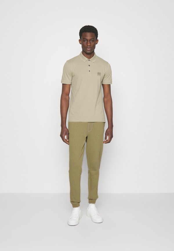 Hackett Aston Martin Racing EMBOSS - Polo - navy/bleu marine - ZALANDO.CH