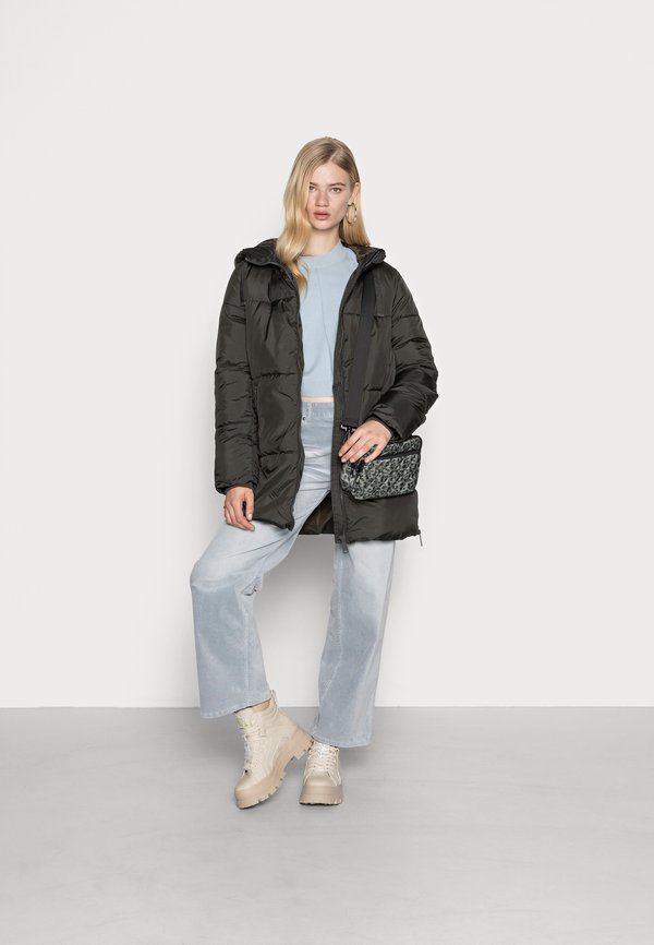 Buffalo VEGAN ASPHA MID - Plateaustiefelette - beige/offwhite - Zalando.de