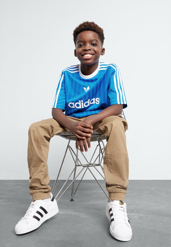 adidas Originals 3-STRIPES - T-Shirt print - dark blue/dunkelblau ...