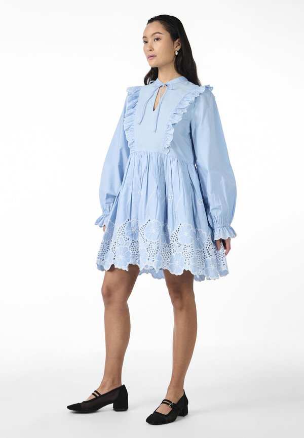 SOMETHINGNEW SNSALLY REVERSE DRESS - Vardagsklänning - medium-blue/blå ...