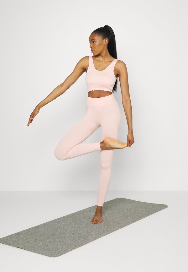 Casall ESSENTIAL BLOCK SEAMLESS HIGH WAIST - Tights - black/schwarz - Zalando.de