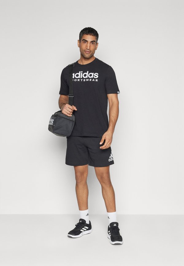 adidas Sportswear GROWTH - Camiseta estampada - black/negro - Zalando.es