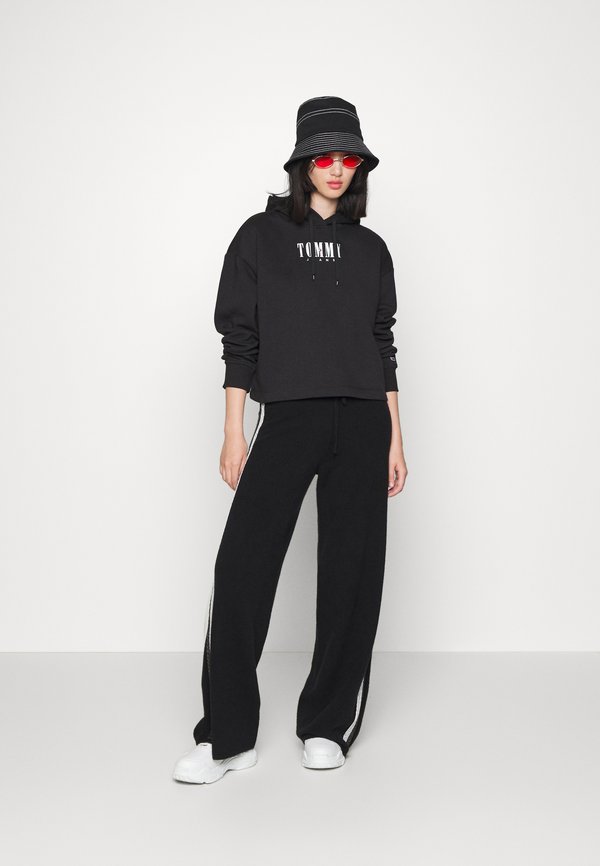 Nike Sportswear Phoenix W Nsw Style Flc Hr Shrt Baller Tracksuit