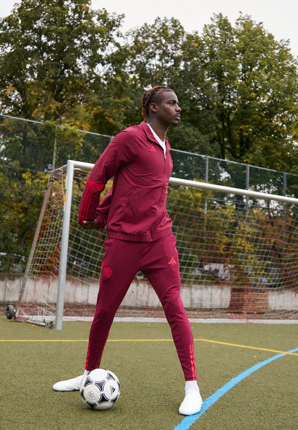 adidas Performance MANCHESTER UNITED PRESENTATION - Klub merchandise - core white/hvid - Zalando.dk