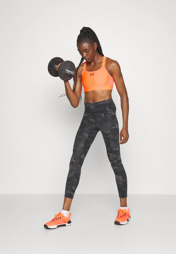 Under Armour TRIBASE REIGN 5 - Trainingsschuh - beta/black/formula ...