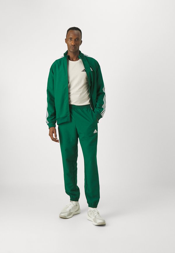 adidas Sportswear BASIC LINEAR LOGO TRACKSUIT - Chándal - black/white ...