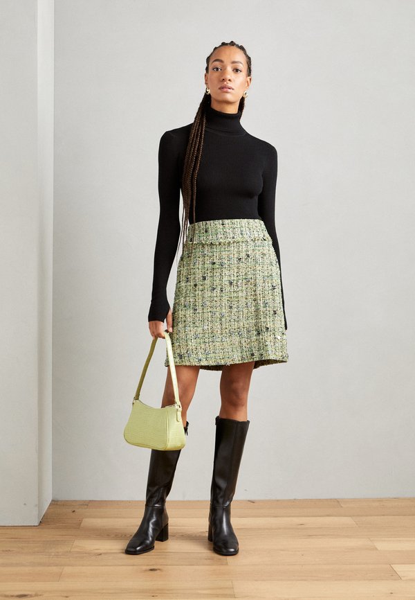 Marc O'Polo DENIM TURTLE NECK SWEATER STRUCUTRE FITTED - Jersey de ...
