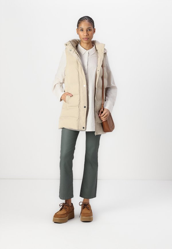 Clarks TORHILL BEE - Casual lace-ups - light tan/tan - Zalando.co.uk