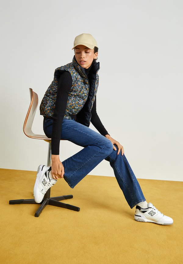 New Balance BB550 UNISEX - Sneakers - white/vit - Zalando.se