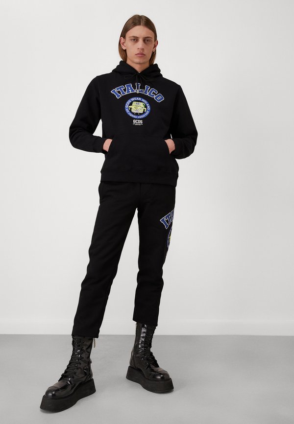 Puma SPONGEBOB PANTS - Spodnie treningowe - black/czarny - Zalando.pl