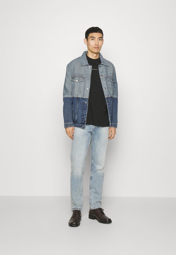 Wrangler TEXAS - Jeans Straight Leg - arm strong/dark-blue denim ...