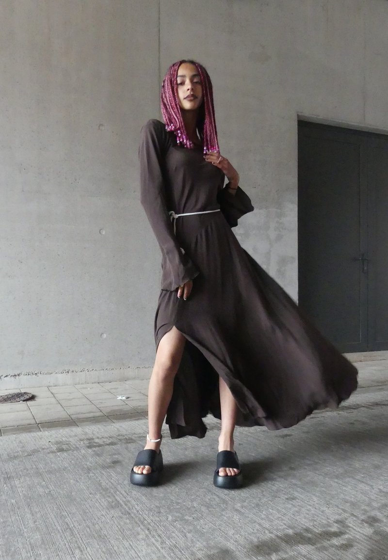 laura_bekaert | Zalando