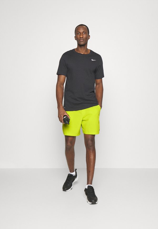 Nike Performance DRY TEE CREW SOLID - Tekninen t-paita - black/white ...